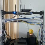 Rack-holder SR-10U เป็น Open Rack วัสดุดี และรับนำ้หนักได้เยอะ